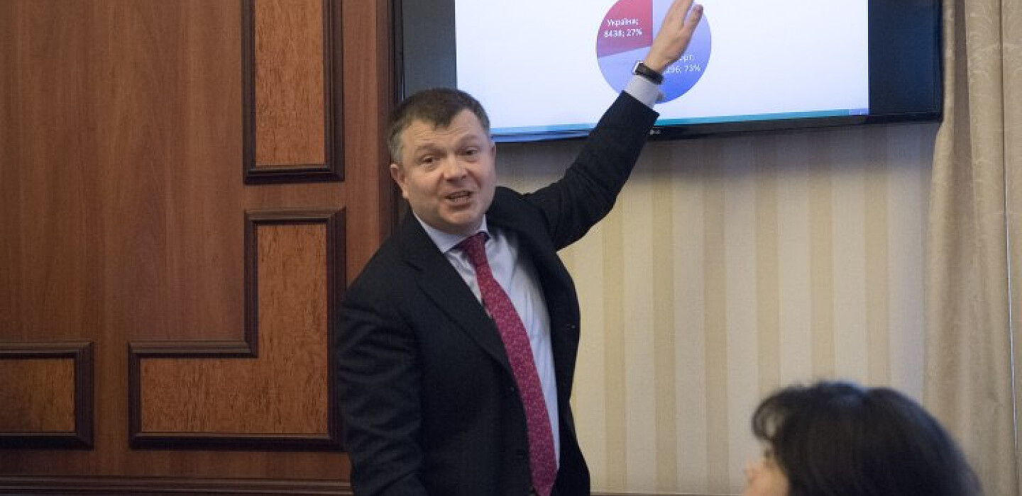 Компанії Жеваго виводять з-під удару через банкрутство Галичфарм і ...